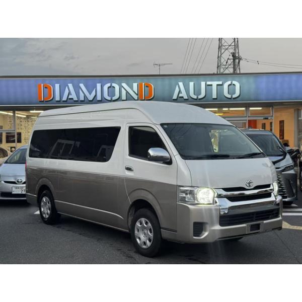 〈支払総額 表示車両CCC〉2.7 グランドキャビン スーパーロング ハイルーフ 4WD/トヨタ/ハイエース/ETCH.29(2017)年/175,000km/保証付き◆装備パワーステアリング/パワーウインドウ/エアコン/ABS/エアバッグ...
