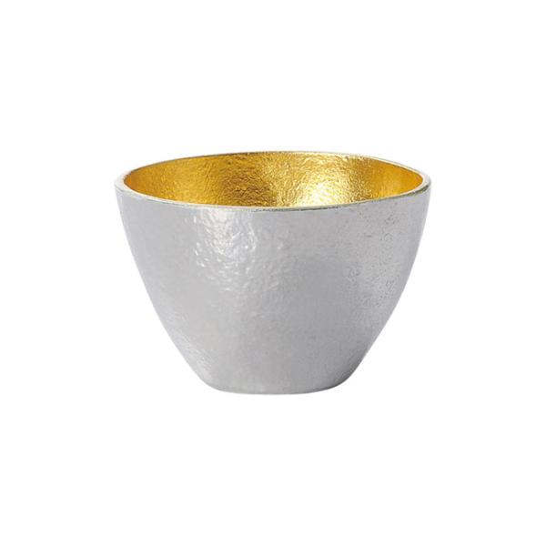 【商品名】能作　ぐい呑　金箔【商品番号】511270【価格】5,300円 税込価格：5,830円【箱サイズ】7.9×7.9×5.0・箱種:化粧箱【商品サイズ】φ6.7×H4.4cm 90cc 錫100％【販売者】九谷屋 【生産国】日本・富山...