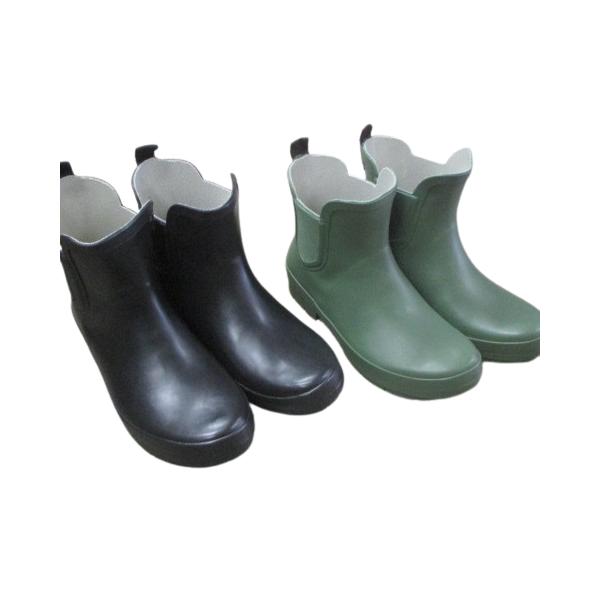 メーカー名：リタイムシンプルでおしゃれなショートレインブーツサイドゴアタイプサッと履けて人気のショート丈モデルですが、かかとにはループがついているので脱ぎ履きの実用性もデザイン性にも抜群になっています。雨の日のためのシューズで通勤通学も快適...