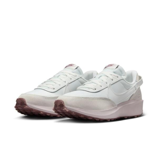 商品情報NIKEナイキズームベラ 6Nike Zoom Bella 6DR5720602:ADOBE/DARK TEAM RED-PLATINUM TINTナイキ エア ズーム ベラ 6は、内に秘めた強い心を解き放つ一足。 ヘビーリフティン...