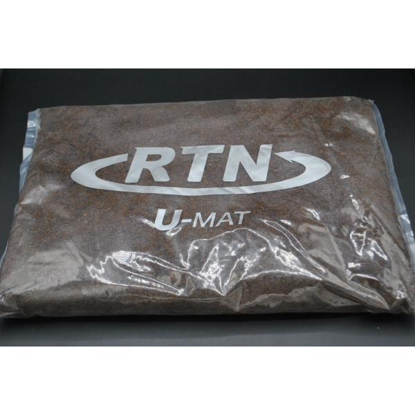 RTN社養殖場での莫大な飼育実績の裏付けによりようやく完成に致った難虫飼育攻略マットです。丁寧な発酵生産過程を経て、多種多様なクワカブ達に使用可能。特にミヤマ類に効果絶大です。お好みの水分調整だけで、そのまますぐに使用することが出来ます！容...