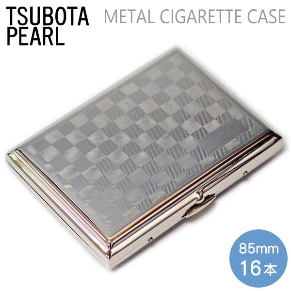 CASUAL METAL 16（85mm） Checker Metal Cigarette Caseカジュアルでスタイリッシュなメタル製のシガレットケースです。ボタンを押すとフタが跳ね上がるバネ式の構造です。ニッケルメッキ（両面銀色）のチェ...