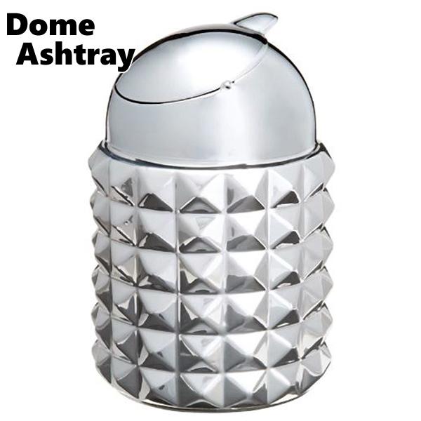 DOME ASHTRAYドームアッシュトレイ円筒形で大容量、ドーム型の灰皿上部の突起を手前に倒すと開くドーム式灰皿。フタ付きなので、清潔 クリーン。その上 リーズナブル な卓上灰皿です。上部のフタは、パッキンではめ込む構造。