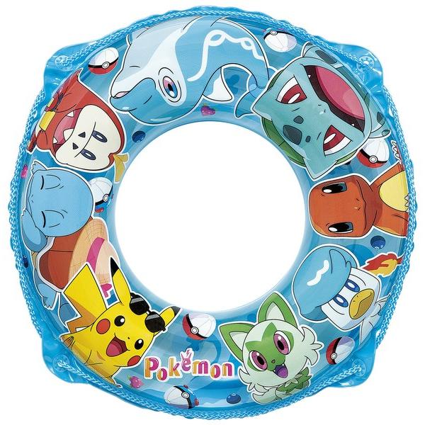 人気キャラクター「ポケモン」をモチーフにした子ども用浮き輪。3〜6歳のお子様にぴったりの直径55cmサイズです。  簡単に空気の出し入れができる空気栓と、安心のロープ付きで海やプールでの使用に最適。  本体は安全基準に適合した塩化ビニル樹脂...