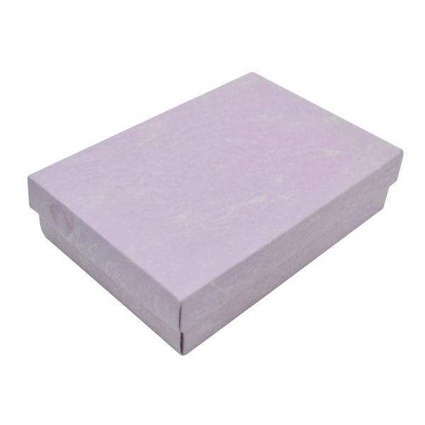 - 商品情報 -<br>和菓子紙箱です。<br>完成品を写真で載せてますが実際は平積みのセット商品になります。<br>サイズ：4寸x６寸(箱を組み立てた内寸126mmx182mmxH45mm)<br...