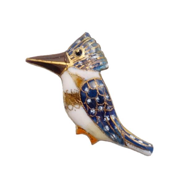 ＜サイズ＞（約）幅40mm×奥行き15mm×高さ40mm、重さ：約5g＜素材＞銅板・七宝釉薬・ガラス粒子・金液日本製伝統工芸風の七宝焼とは、ひと味ちがう、モダンであたたかみのあるデザインの、アンクル・ゼットの七宝焼のピンブローチです。七宝焼...