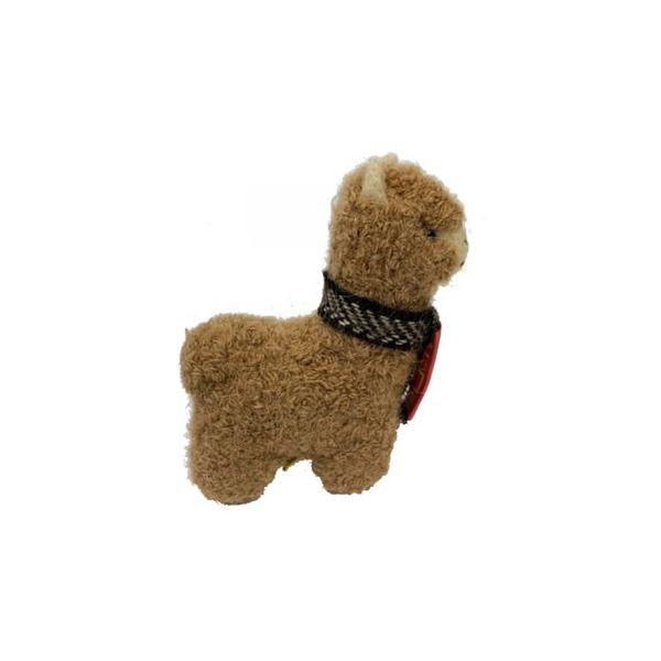 高級繊維であるアルパカの中でも生まれて初めて収穫された毛（繊維がより細い）である希少な『ベビーアルパカ』を使用して作られた贅沢なぬいぐるみです。ウールのようなかさばりやごわつきがなく、肌触りの滑らかさと繊維の中でも最上級と称される保温効果が...