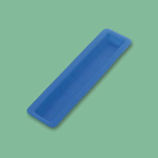 スチームコンベクションオーブン、冷凍庫にも使用できます(−30℃〜200℃)。全品、ホテルパンサイズに準拠した寸法です。塩素系漂白剤を使用した消毒が可能です。20mlずつ目安線が付いています。■商品名：副菜用シリコンかまぼこ型■サイズ：25...