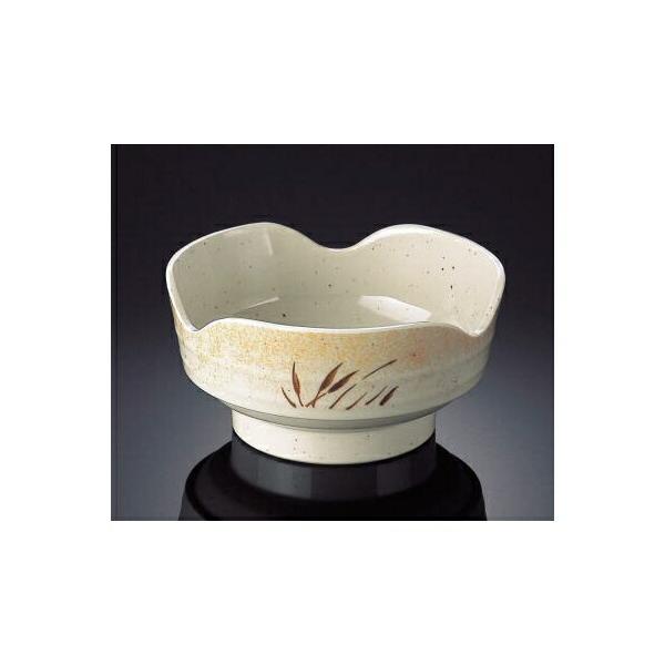 夕映えの野にそよぐ穂。志野焼の伝統の味わい。ほんのり浮かぶ紅に、日本の心を感じます。●高齢者施設、デイサービス、老人ホーム、病院、和食店でのご使用に最適です。●メラミンは陶器のような重量感があり、耐久性・耐熱性に優れているため食器洗浄機や消...