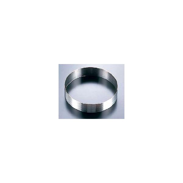 ●焼いたスポンジを切りぬいたり、小型のケーキが作れます。　■内径180×深さ40mm