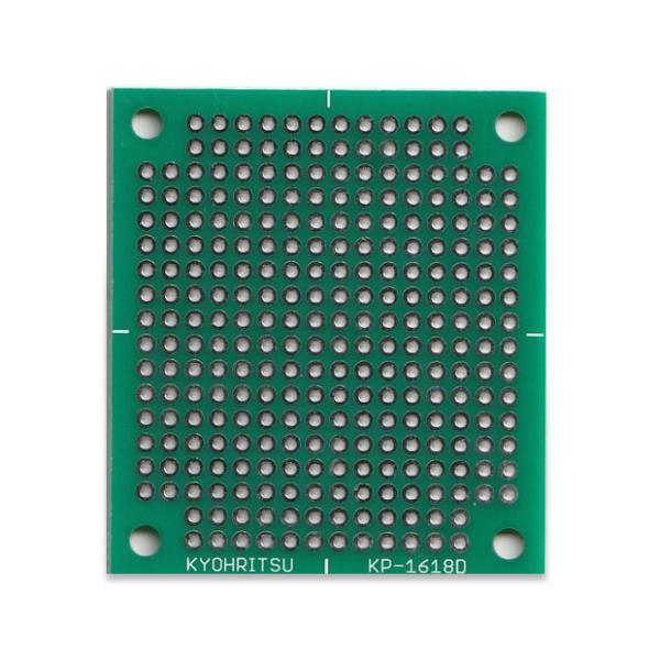 ひと味違うユニバーサル基板登場！DIP20ピンまでのICを中央に置くと左右に回路構築が可能。