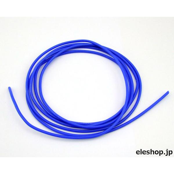 シリコン被覆の耐熱電線。高い柔軟性でありながら強度も高く、ロボットなどの可動部などに最適。サイズAWG16、長さ2m、青色。
