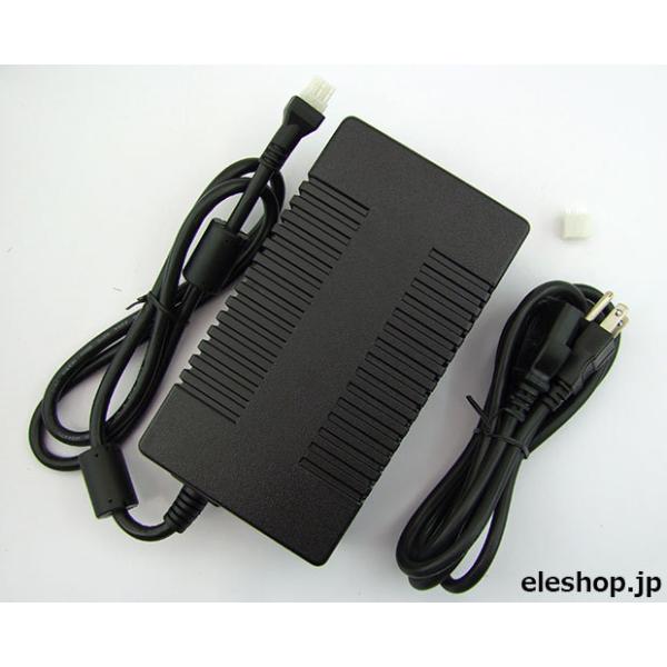 スイッチング電源を扱いやすくしたような大容量のACアダプタです。標準的なACアダプタでは容量不足をだったのを解消できます。容量が大きいのでオーディオや電飾などの電源に最適です。