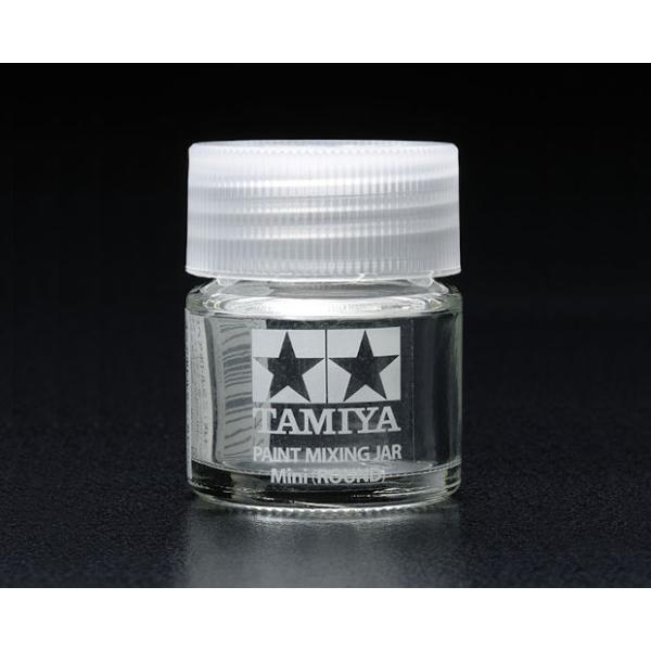 【調色した塗料の保存に】調色した塗料の保存に便利に使えるガラス製ボトルです。アクリル、エナメル、ラッカー系の模型用塗料に使え、キャップは密閉力の高い中せんつきで長期保存もOK。タミヤカラーアクリル塗料ミニと同サイズで、容量は10cc。