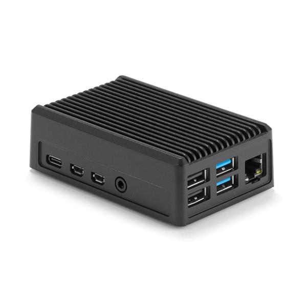 Raspberry Pi 4B用の放熱型ヒートシンクケースです。上面カバーはヒートシンク形状で効率良く熱を外に逃がす形状で、アルミダイキャスト製で強度にも優れています。