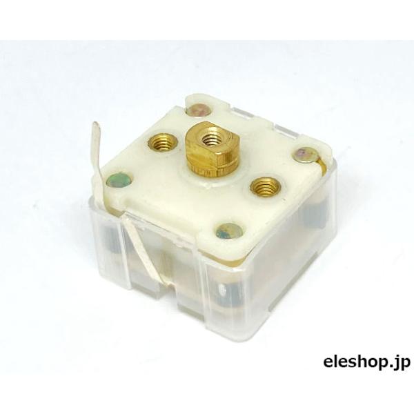 AM用単連ポリバリコン。最大容量：266pF。取付ネジが付属します。※仕入時期によって、見た目(使用部材等)が変わる場合がございます。