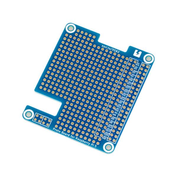 Raspberry Pi 5用のユニバーサル基板です。40ピンのGPIOはアクセスしやすいように、横に引き出されています。PCIeケーブルまたカメラケーブルを引き出せるように基板に凹部分を設けています。表面処理は無電解金メッキです。ピンソケ...