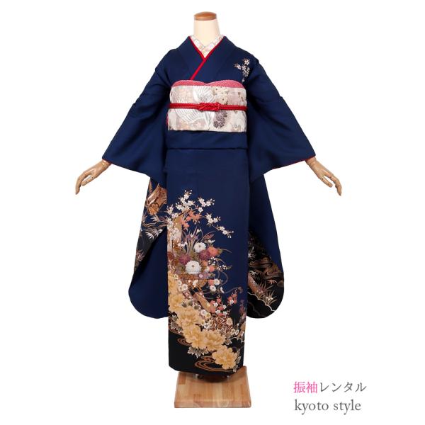 【レンタル振袖18点セット】必要なものが全て揃った豪華18点振袖セットです。届いてすぐに着用可能です。通常は3泊4日のレンタルですが成人式期間中はご利用日の10日前に発送、利用日から10日以内の返却で大丈夫なのであわてることなくゆっくりレン...