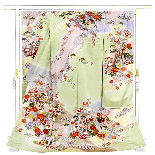 ■古典美を追求した豪華で華やかさを大切に京友禅工芸の手描きを中心に本金や刺繍で仕上げた特撰振袖です。■王朝桃山の多色友禅染で四季花を手描き美術で描いた上品ボカシ染の一級品です。■成人式に最高の着姿と格調を大切に贅沢な装いになる特撰振袖をお楽...