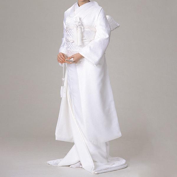 定番の白の掛下、地模様はサヤ型です。共衿・共比翼仕立てです。結婚式の花嫁衣裳をご自分で揃えたいという方にお勧めです。■ご注意・写真の帯・扇子・箱迫・懐剣などは付いておりません。・掛下のみの販売となります。・ご覧の環境（モニター設定等）や入荷...