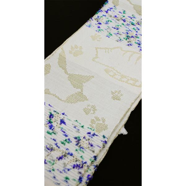 オールシーズン使えて、結び方が自由に楽しめる半幅帯「serge de Yone（セルジュ・ド・ヨネ）」です。「serge de Yone」は、デニムのような見た目や使いやすさから、デニムの語源でもあるserge de Nimes(セルジュ・...