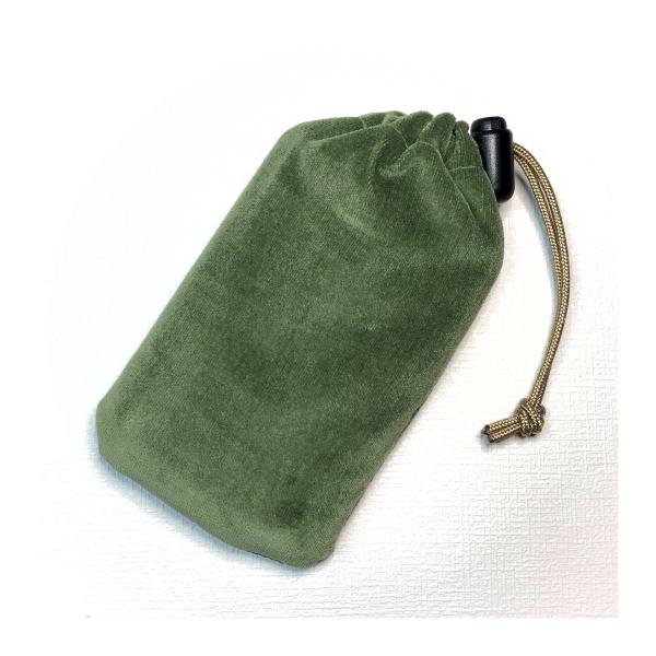 サイズ　ハクキンカイロ　ジャイアント用素材　国産　100％コットン製　別珍生地（起毛素材）紐　アトウッド製パラコード2mm (※在庫状況によりコード色の変更がありますのでご了承ください)ストッパー　YKK製※カイロ本体は商品に含みませんhk...