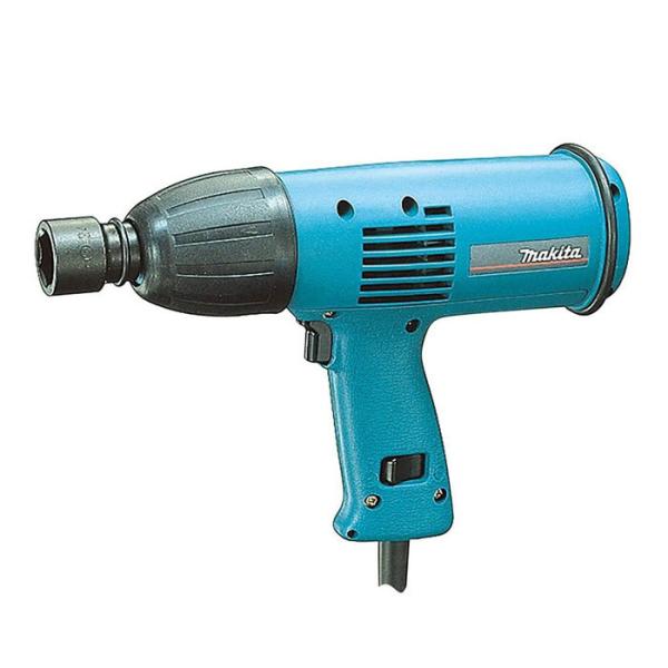 マキタ　インパクトレンチ　６９０５Ｈ　ソケット付角ドライブ 　12.7sq(mm) 締付け能力 　普通ボルトM12〜M20　高力ボルトM12〜M16 最大締付けトルク 　294N・ｍ(3000kgf・cm) 回転数 　2200min-1 打...