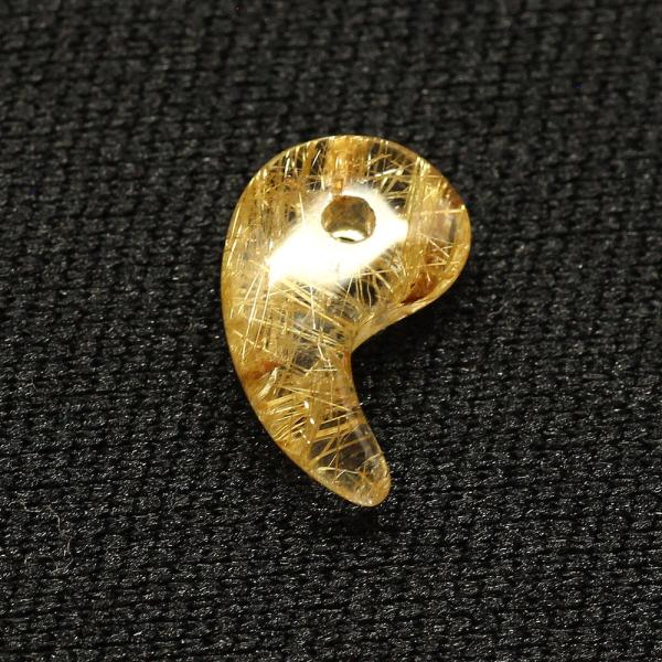 小粒で上品な輝き