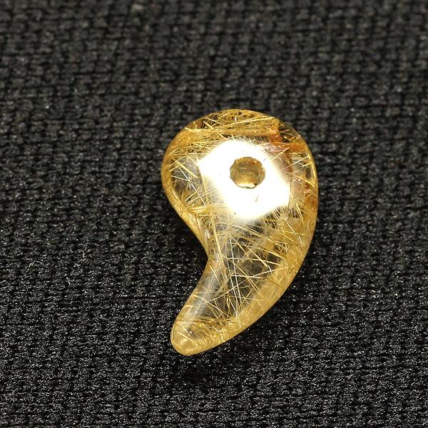 繊細な金針が広がる透明感ある一石