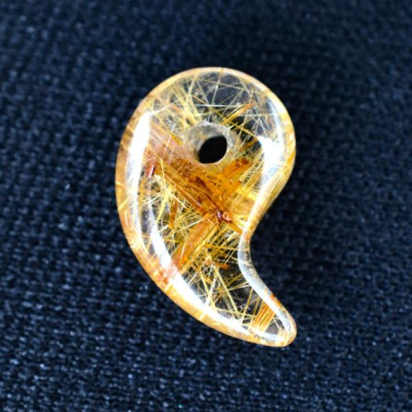 自然が生み出した個性の金針デザイン☆