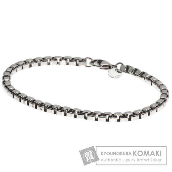 ■商品情報商品番号：070301202（cacfajbc）ブランド：TIFFANY&amp;Co. / ティファニーアイテム：ブレスレット素材：SVサイズ： 内周：約18.5cm バンド幅：約3.9mm重量：約15.4gカラー：シルバー系■...