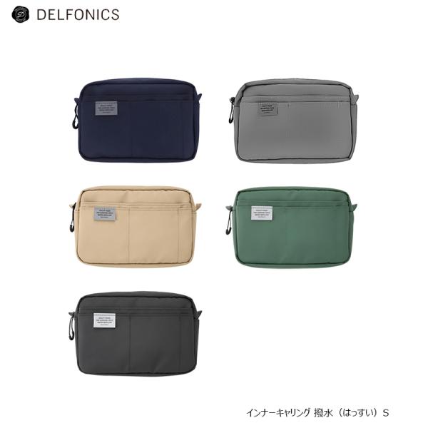 サイズ：横195×高さ142×奥行55mm素材・材質：ポリエステル、PU生産国：中国※仕様：8ポケット/A6サイズ、厚さ45mm程度収納可能/ショルダーストラップ取付可能※ストラップは別売りです収納力の高さとシンプルなデザインが人気のインナ...