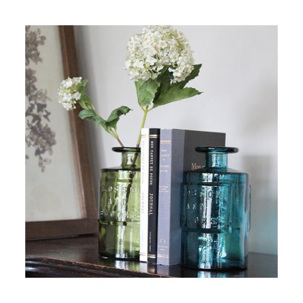 サイズ:φ90 h160mm素材・材質：リサイクルガラス生産国：スペイン製※手作り商品の為、色やサイズが多少異なります。また、正常上の都合により気泡などが入る場合がありますが不良品ではございませんスペインバレンシア地方で1985年から続いて...