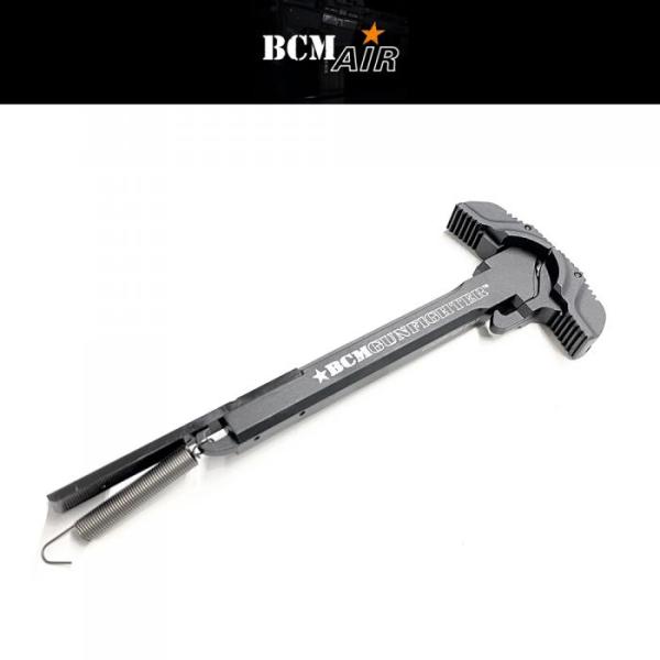 Bravo Company MFG公認ライセンスのエアソフトガン「BCM AIR」電動ガン「BCM MCMR 11.5 AEG」に搭載されているアンビチャージングハンドルです。■対応機種[BCM AIR]BCM MCMR 11.5 AEGB...