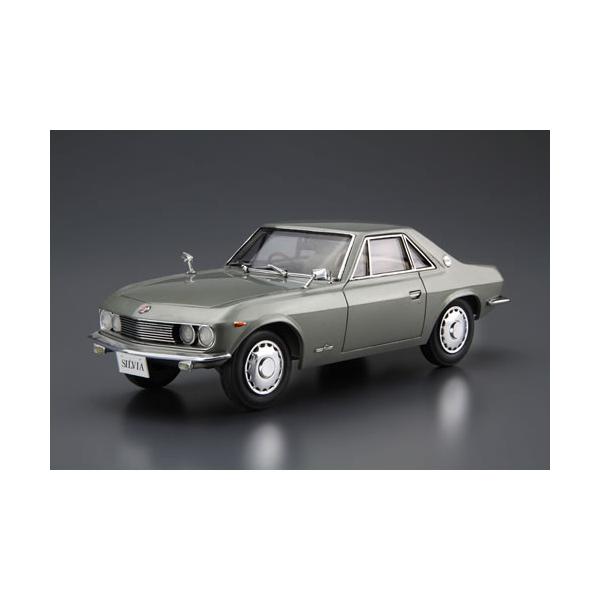 CRISP LOOK!初代シルビアは1964年の東京モーターショーで「ダットサン クーペ1500」として発表され、翌1965年4月に販売が開始されました。ロングノーズ・ショートデッキの美しいスタイリングは、直線を多用したシャープなボディライ...