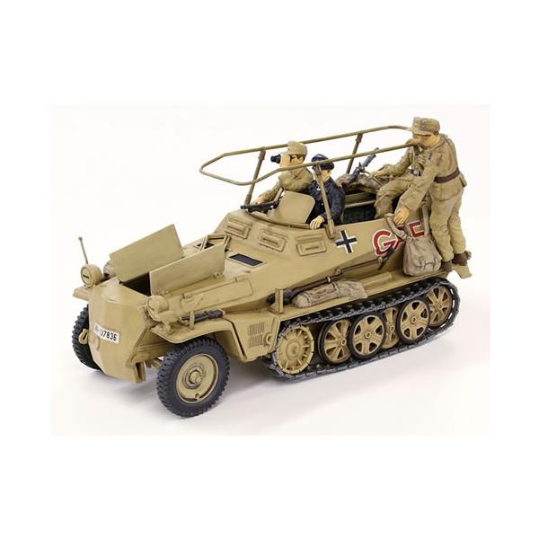 【模型要目】〇全長137mm。大型フレームアンテナを備え、複雑な平面で構成される独特なスタイルを実車そのままにモデル化。 〇無線装置を備えた室内は操縦席まわりも立体感あふれる仕上がり。 〇フロントに搭載されたマイバッハ製直列6気筒エンジンも...