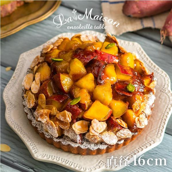 【内容量】国富金時のキャラメリゼタルト  直径16cm（約4名様から5名様分）、キャンドル5本付き【原材料】さつまいも（宮崎県産）、バター、砂糖、生クリーム、鶏卵、アーモンドスライス、牛乳、小麦粉、アーモンドパウダー、アップルプレザーブ（り...