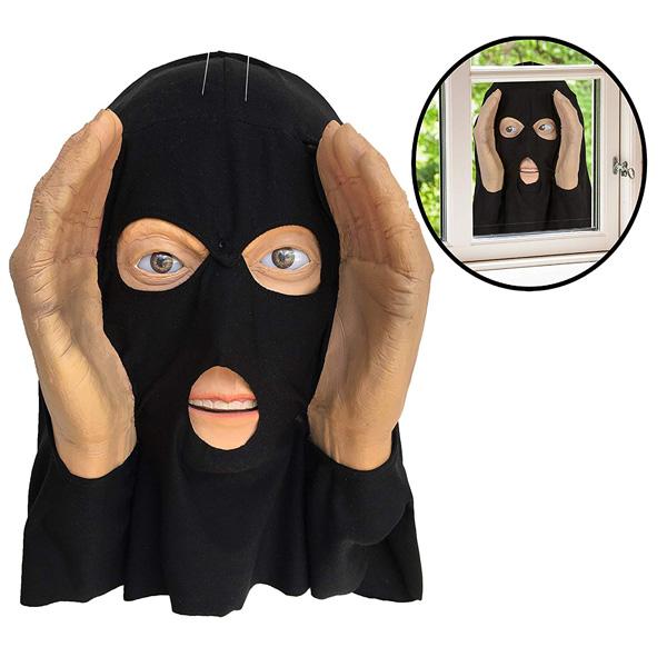 人を怖がらせてみたい！そんなあなたにオススメな強盗のオブジェ。ただのオブジェではなく、窓の外に設置するとセンサーで目をキョロキョロと動かします。友人、家族が知らずに部屋に入ると窓からこちらを伺う強盗の姿に恐怖を感じますよ！夜とかマジで怖すぎ...