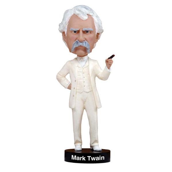 ロイヤルボブルズ (Royal Bobbles)のマーク・トウェイン(Mark Twain)ボブルヘッド『トム・ソーヤーの冒険』の著者として知られ、数多くの小説やエッセーを発表、世界中で講演活動を行った"マーク・トウェイン" のRoyal ...