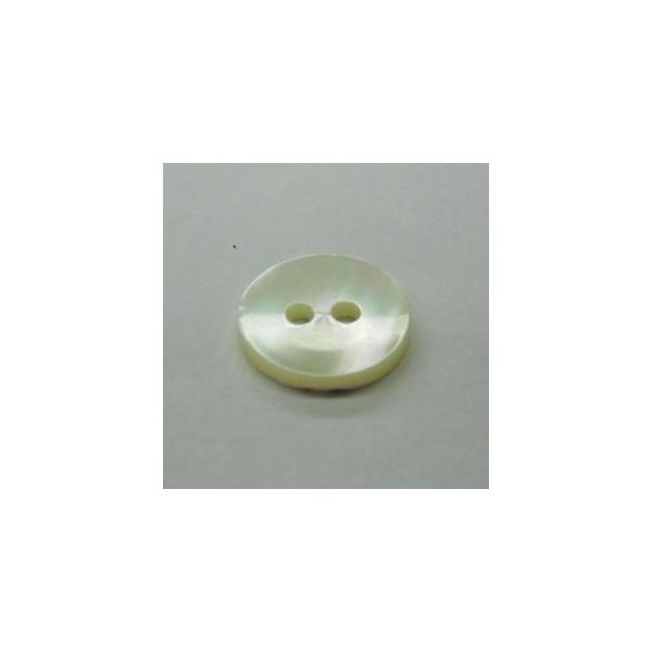 シャツやブラウス、カーディガンなど洋服のボタンに最適です。＊表示サイズはメーカーの定めるサイズであり、実際のサイズとは多少異なる場合がございます。写真の色に関しましては、実際の色と異なって見えることがございますが、予めご了承ください。また光...