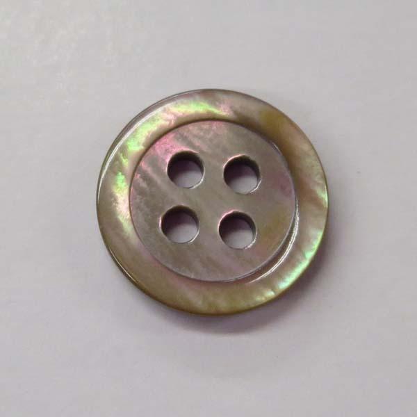 シャツやブラウス、カーディガンなど洋服のボタンに最適です。＊表示サイズはメーカーの定めるサイズであり、実際のサイズとは多少異なる場合がございます。写真の色に関しましては、実際の色と異なって見えることがございますが、予めご了承ください。また光...