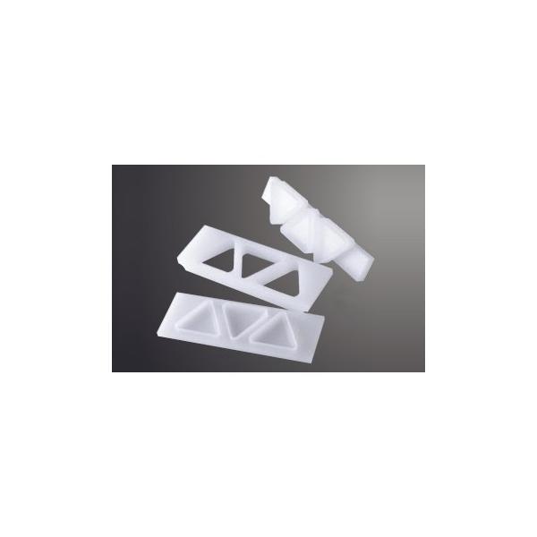 ●大●3穴●79×69×H30●1ヶ140g●おにぎり型1個当りの容量:大/約90g、小/約70g●※サイズは出来上がり寸法を表示しています