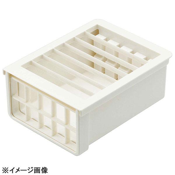 サイズ：117 153 H68 重量(g)：154 材質：AS樹脂 ●簡単に豆腐をさいの目切りにできます。