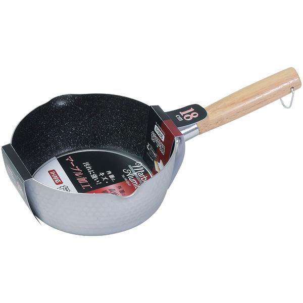 ●熱効率に優れており、軽くて扱いやすいです。●サイズ:内径×深さ:200×95mm●容量：2.2L●材質:本体/アルミニウム合金、(内面/ふっ素樹脂塗膜加工、外面/焼付け塗装)、取っ手/天然木●底厚:1.8