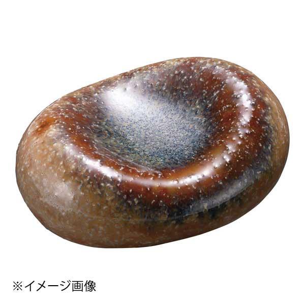 ●陶器製のシックな箸置き。高級感を演出します。●幅×奥行×高さ(mm):45×35×17●美濃焼●メーカー品番:T03-324●カタログコード:9-1848-2201