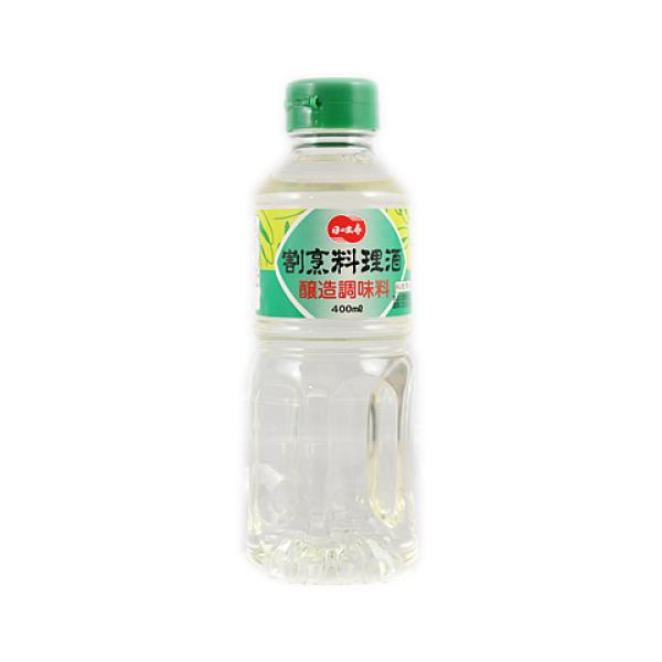 清酒の調味料としての働きを追求し、コクや旨み効果を高めた料理酒です。