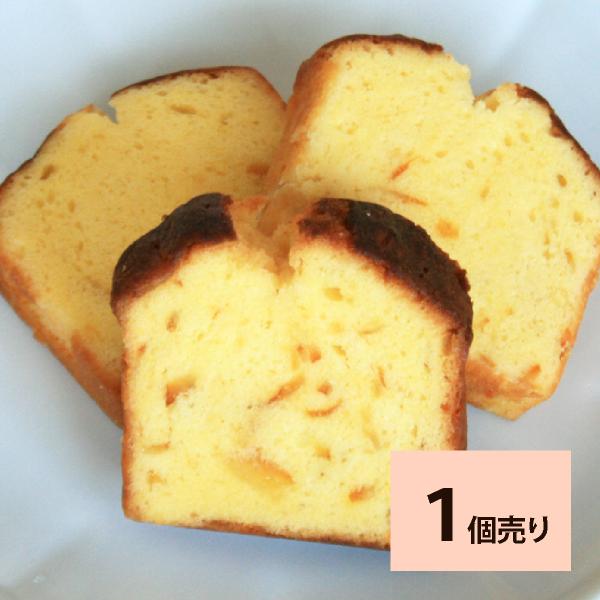 瀬戸内の暖かい太陽に育まれた、愛媛の伊予柑。伊予柑ピールをたっぷり使って、しっとりさわやかなパウンドケーキをお作りしました。■常温便（直射日光・高温多湿を避け保存）■賞味期限：発送日含む30日間（開封後はお早めにお召し上がり下さい）※お箱入...