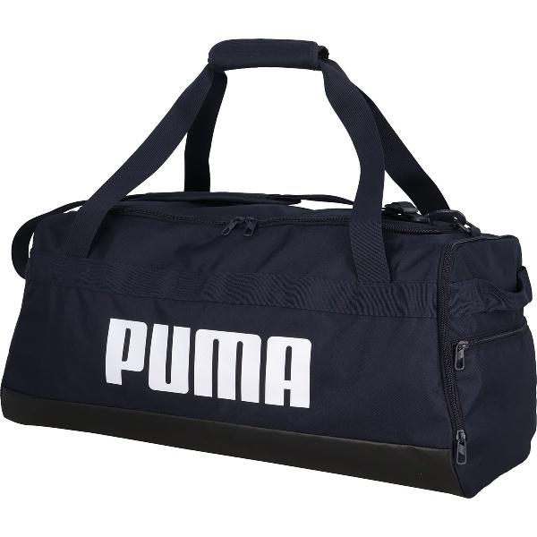 このダイナミックなスポーツバッグで、フィットネスの旅に備えよう。広々としたメインコンパートメント、シューズ用インレイ、複数のポケットを備え、整理整頓してすぐに行動できるようデザインされています。プーマのシグネチャースタイルでアクティブに。◯...