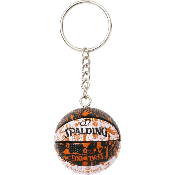 バスケットボール型のキーチェーン。ブラックのボール部分にゴールド文字が入ったのクールなデザイン。ボールの凸凹感を再現したリアルな質感。◯グッズ その他直径3.8cm中国【03003290500000000】【0290400000000000...