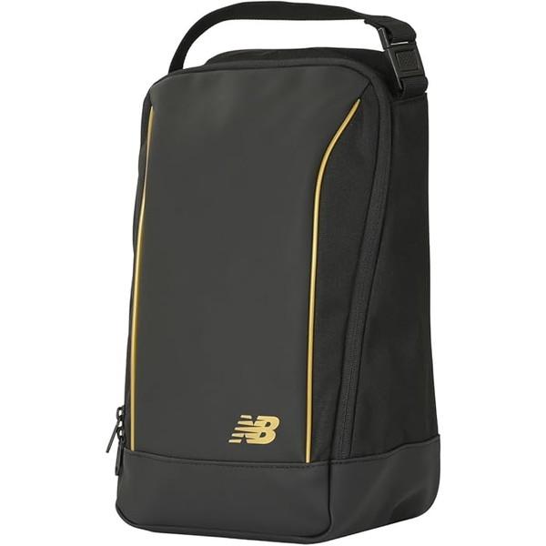 スパイクなどの収納にも対応するシューズケース。着脱式のストラップで、バックパックやダッフルバッグに装着OK。出し入れしやすいフルジップ仕様。正面及び底面が合成皮革でイージーケア二対応。名入れ可能スペースあり。外装素材：ポリエステル、合成皮革...